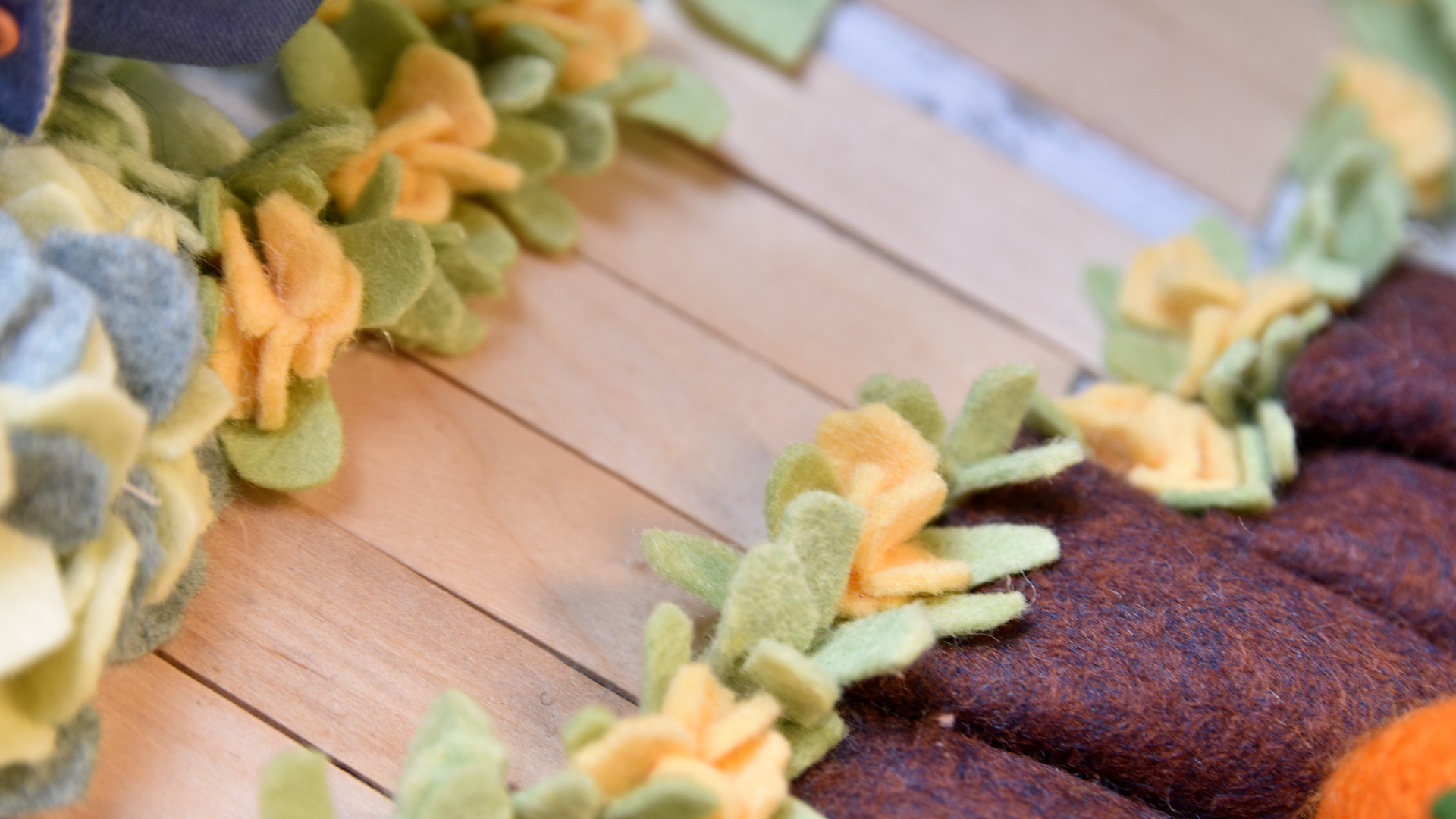 Tiny Felt Flower Tutorial · Sweetbriar Sisters Marigold inspired mini ...